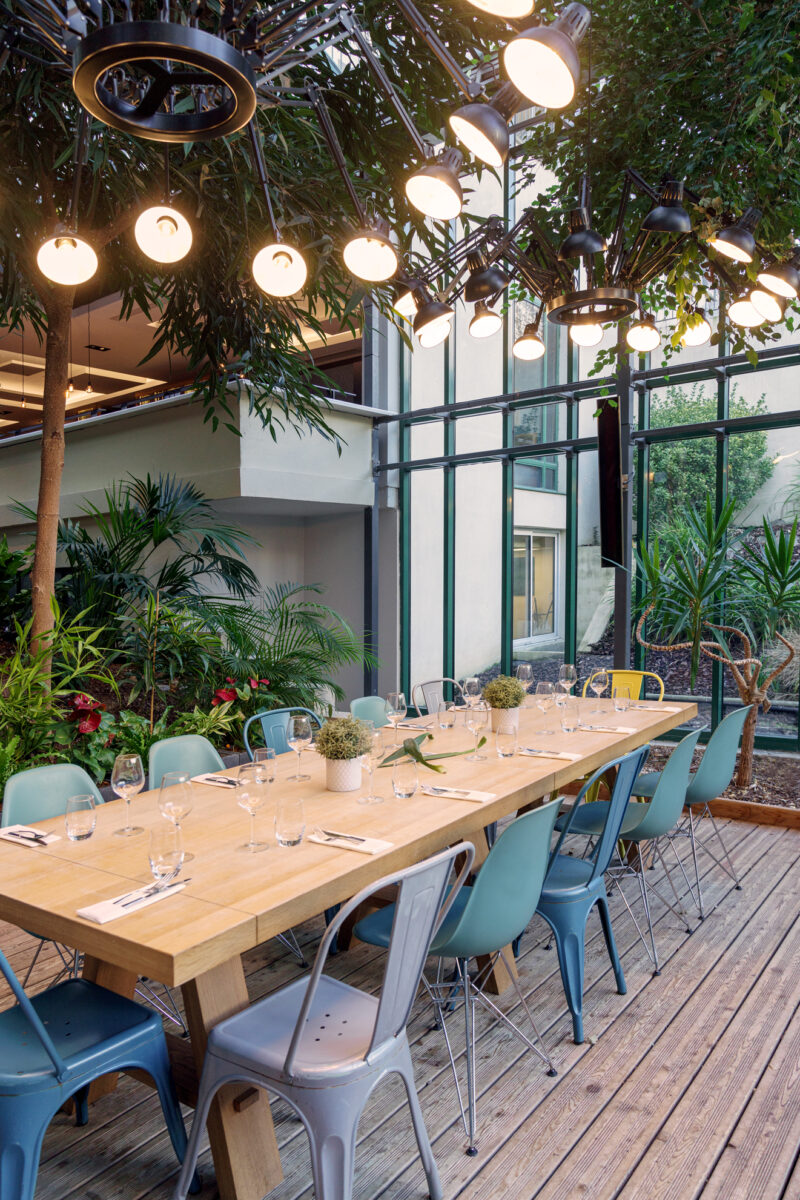 Restaurant & Bar In Serris - Le George Steak House & Diplomat Cafe & Bar